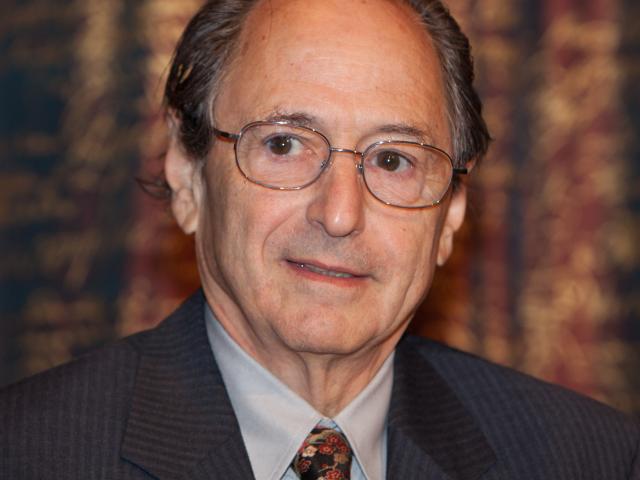 Michael Levitt, Nobel Prize winner, visits IDM | Institute of ...