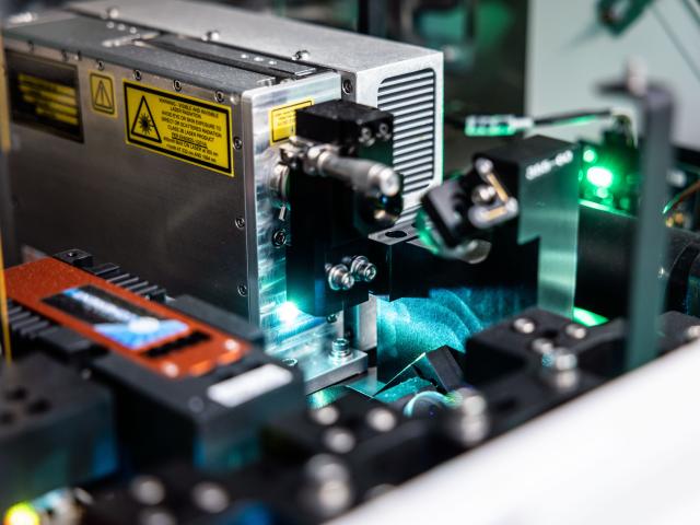 Flow Cytometry and Sorting | Institute of Infectious Disease and ...